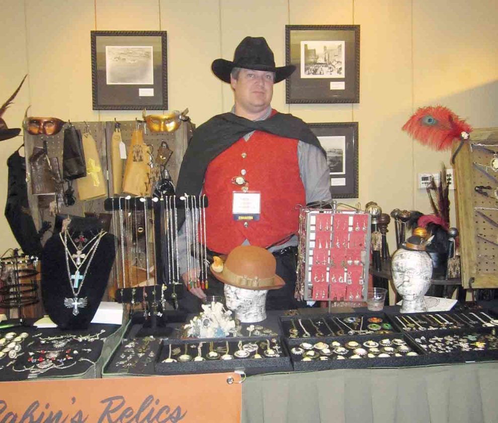 Vandalia-Con goes ahead, makes steampunk fans’ day | News, Sports, Jobs ...